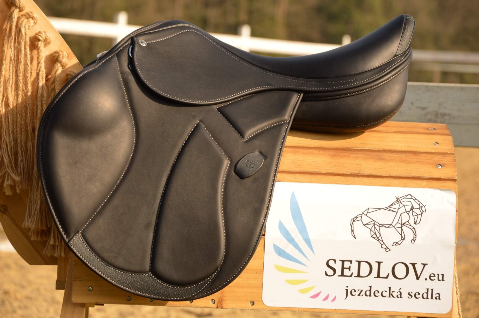 Skokové sedlo Acavallo Guttuso :: Sedlov